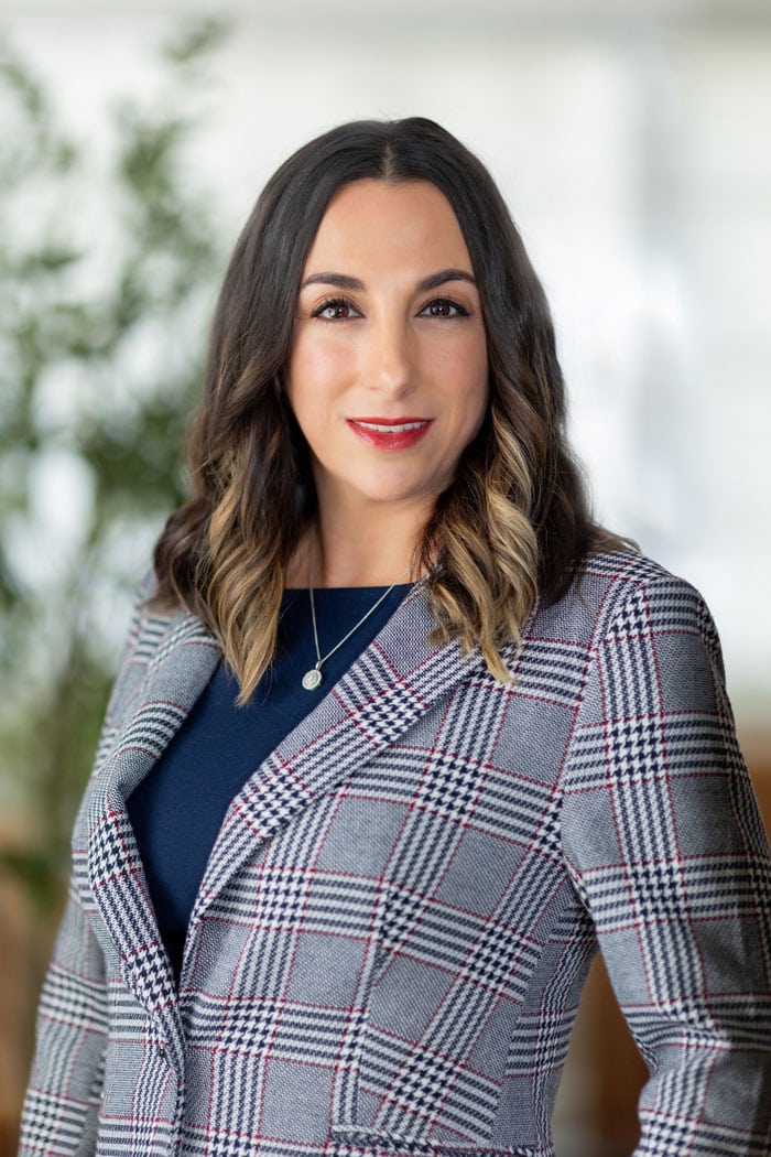 Dina M. Contri, Esq. - Sellars, Marion, Bachi & Contri, P.A.